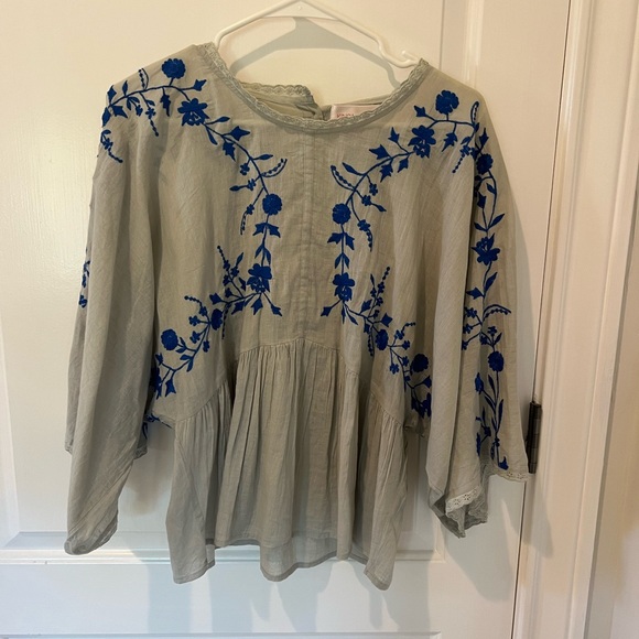 Kinga Csilla | Tops | Kinga Csilla Embroidered Blue And Gray Blouse ...
